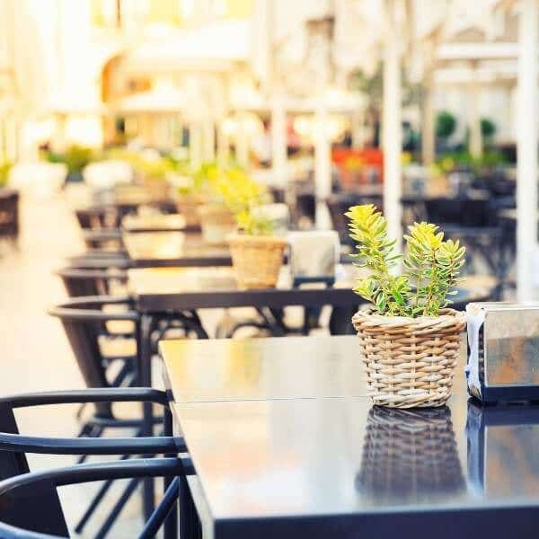 How To Implement Outdoor Dining In Your Restaurant