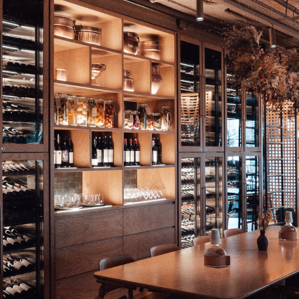 How To Organize A Restaurant Storeroom