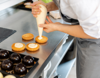How To Become A Pastry Chef