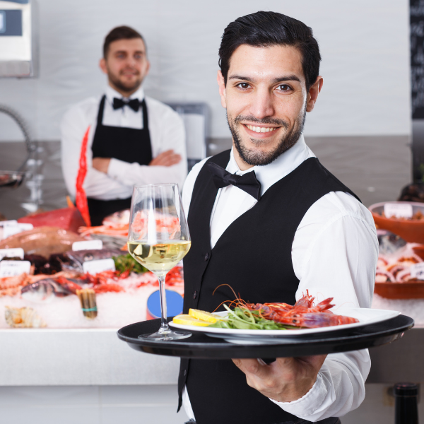 5 Fine Dining Etiquette Tips For Servers