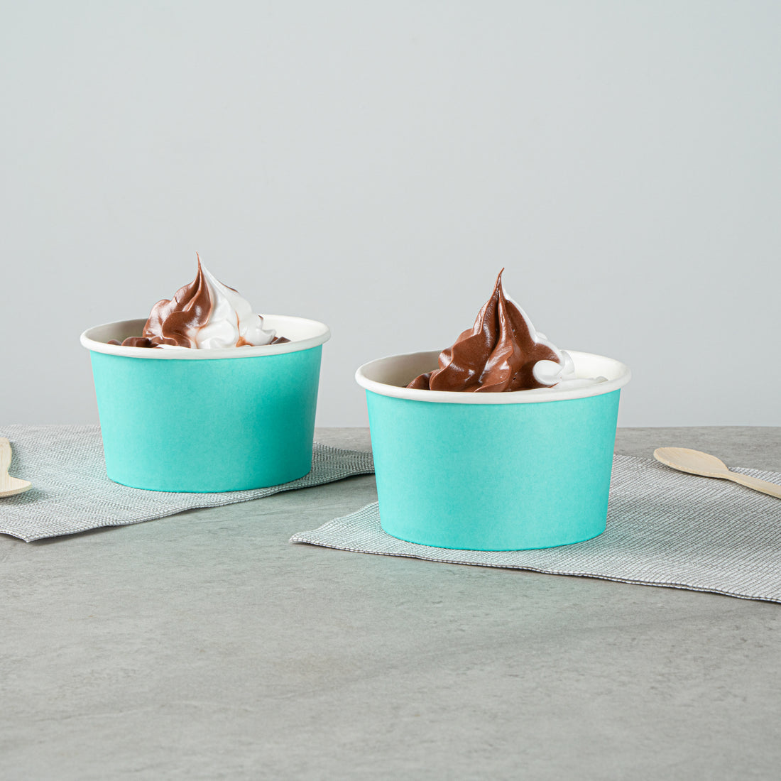 Coppetta 12 oz Round Turquoise Paper To Go Cup - 4" x 4" x 2 1/4" - 200 ...