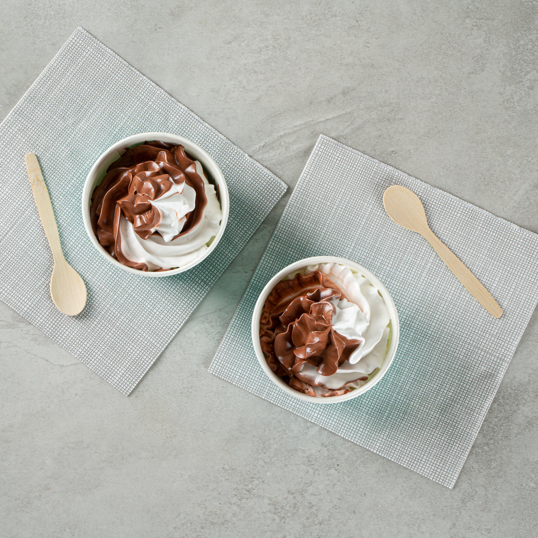 Coppetta 12 oz Round Turquoise Paper To Go Cup - 4" x 4" x 2 1/4" - 200 ...