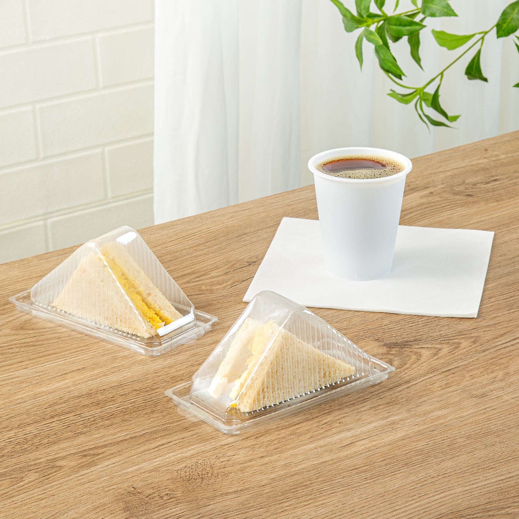 Thermo Tek 10 oz Triangle Clear Plastic Sandwich Container - with Lid ...